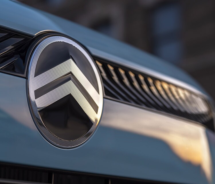 Uusi Citroën ë-C3 | Ikoninen kaupunkiauto nyt täyssähköisenä